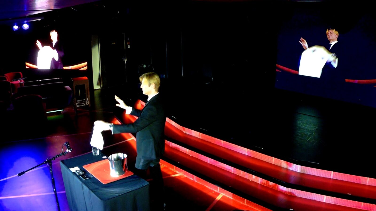 Types of Magic Shows Featured – Magician Illusionist James Cielen from ...